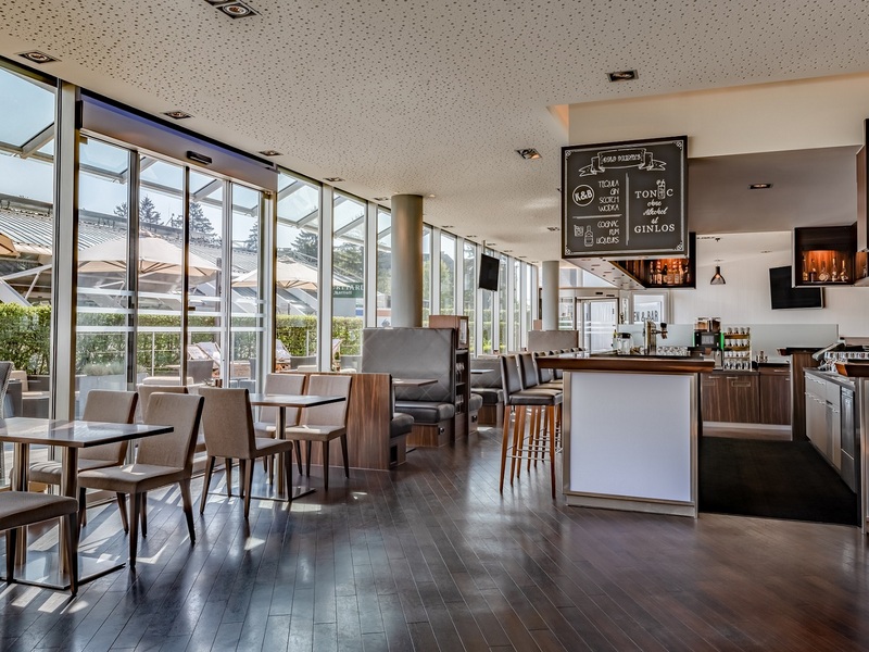 Kitchen & Bar at Courtyard - Genussland OÖ